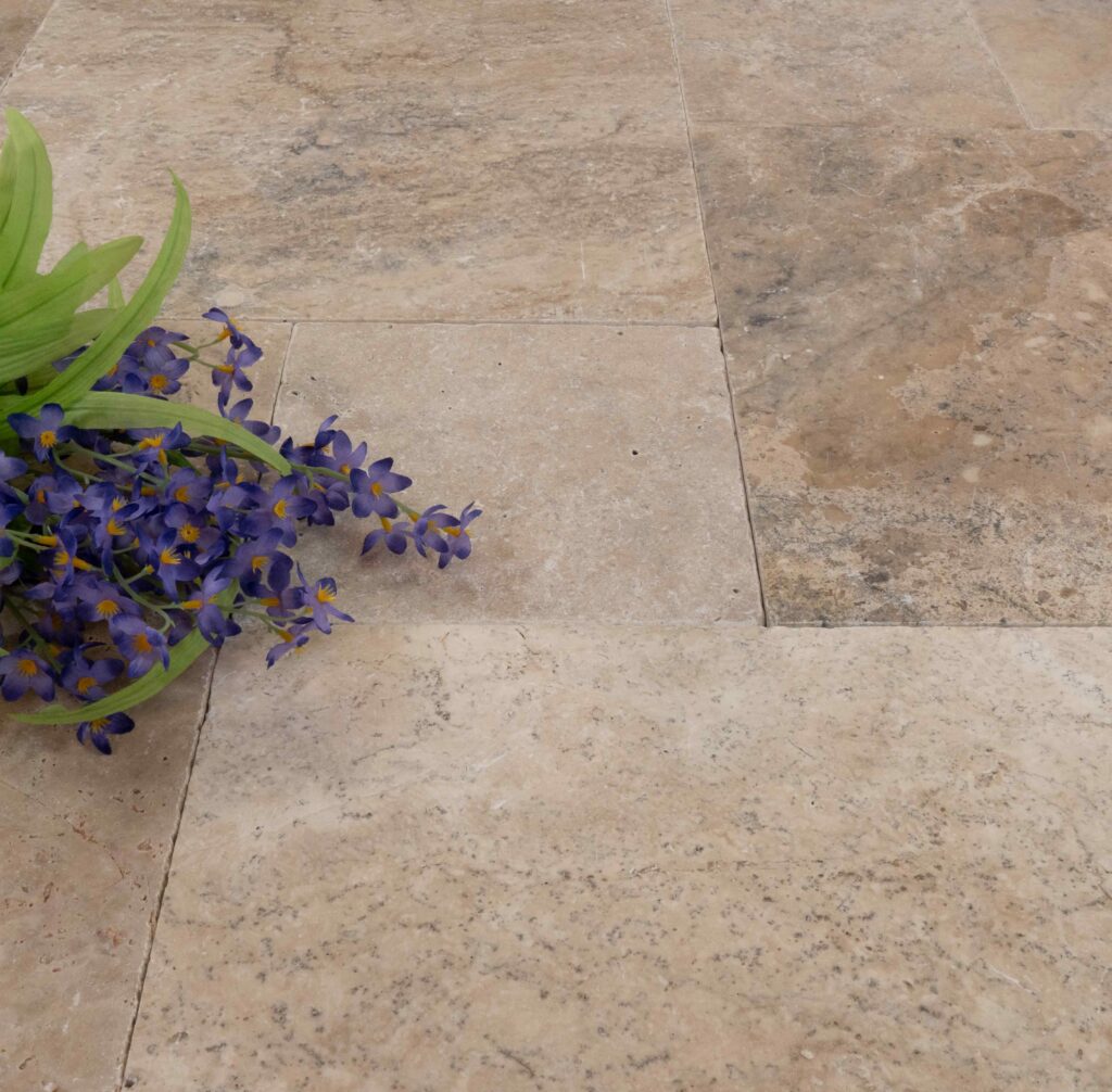 PAVERS Colorado Tumbled Versailles Pattern ® - Keystone Tile