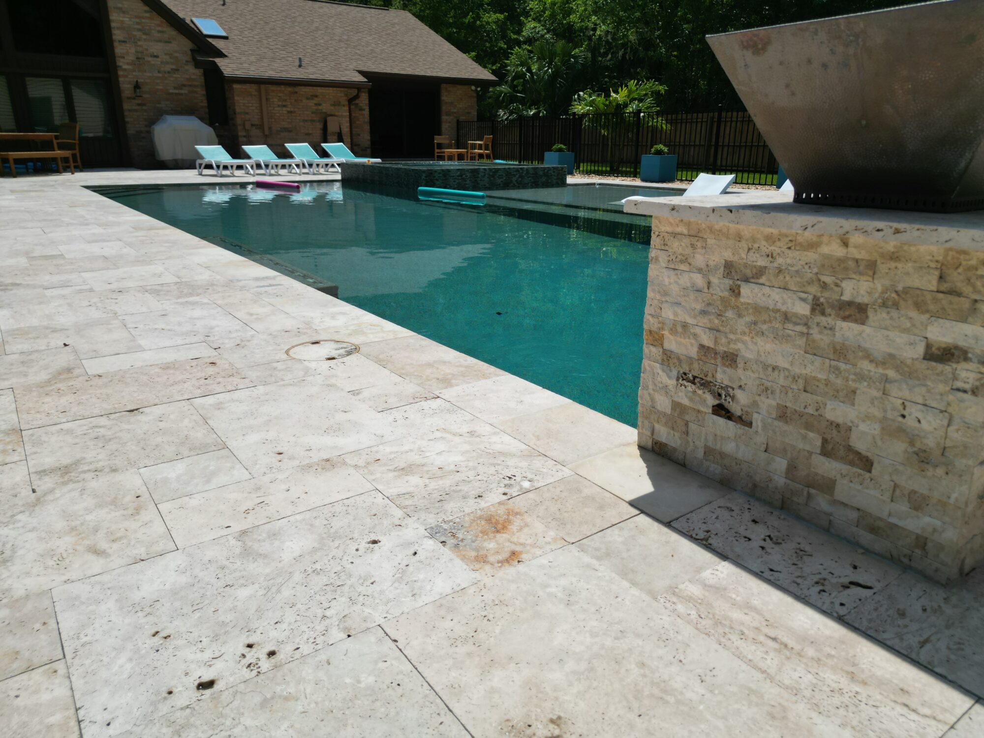IVORY RUSTIC - Keystone Tile