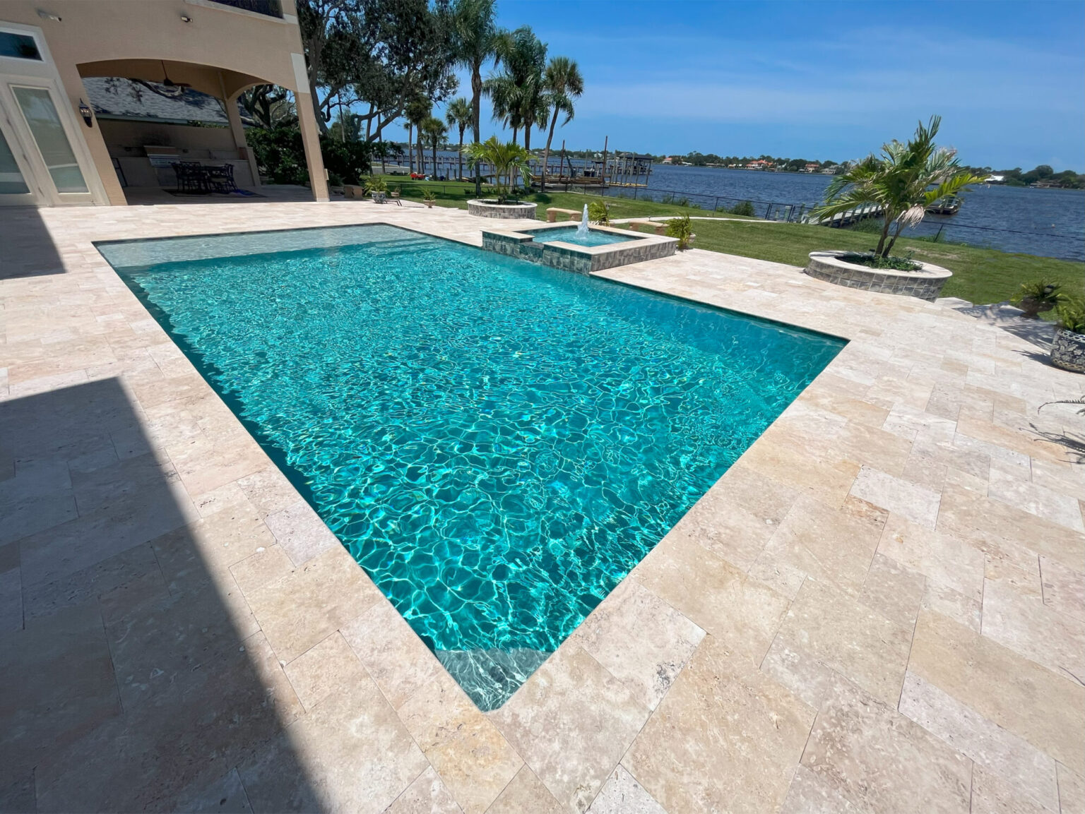 LIGHT CLASSIC - Keystone Tile