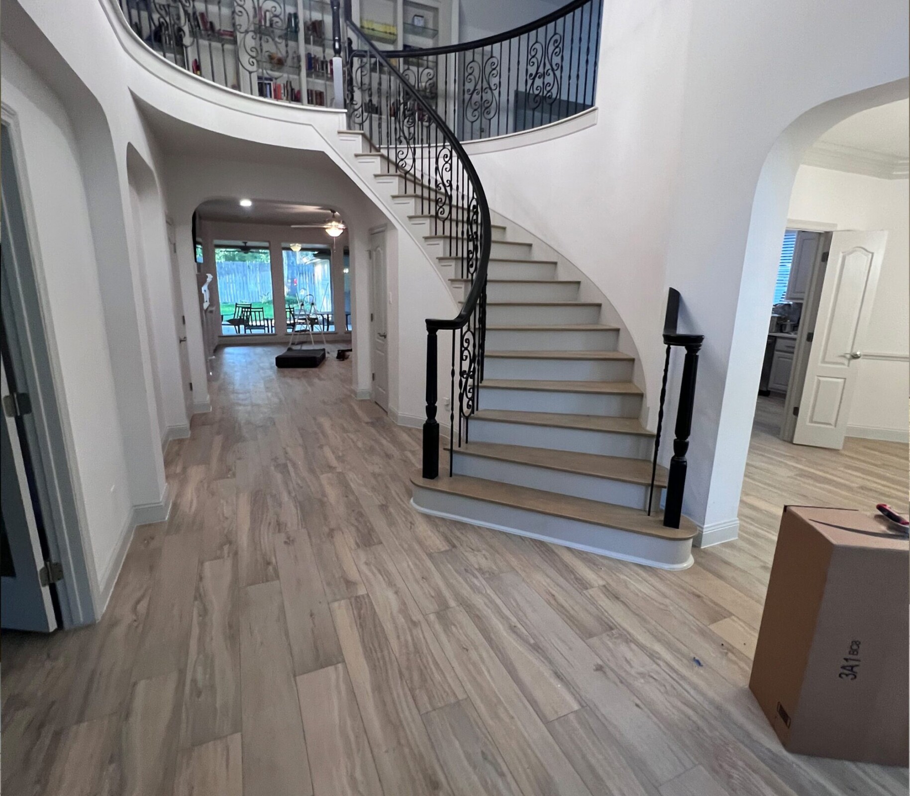 Indoor - Keystone Tile