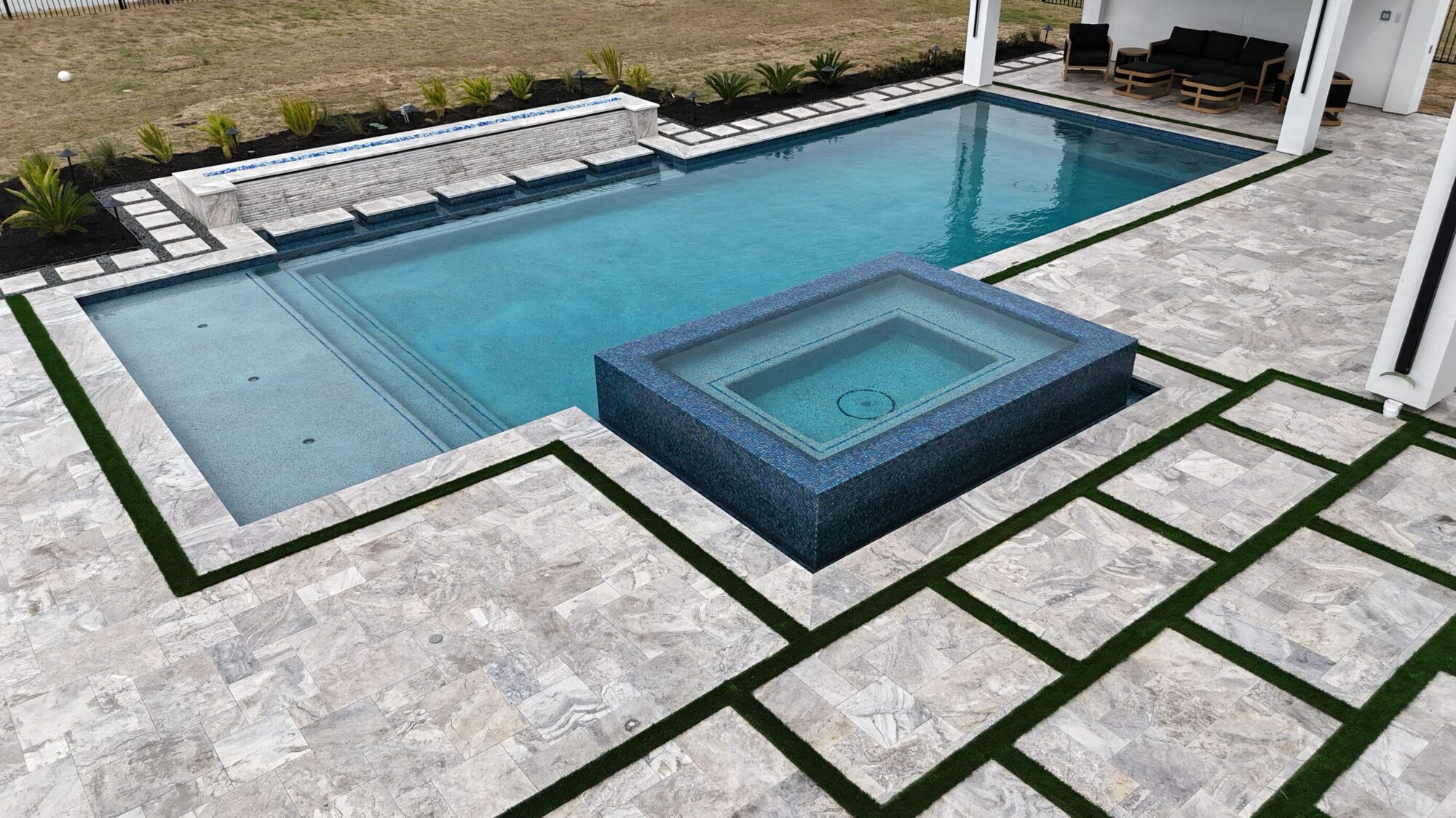 Wild Oyster Tumbled Versailles Pattern Paver - Keystone Tile