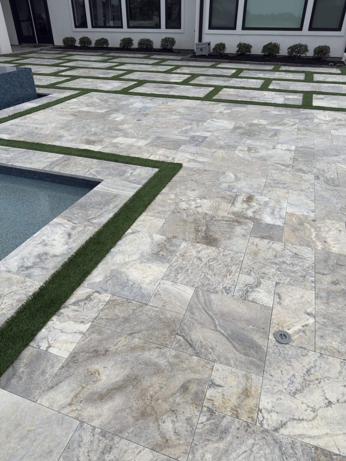 Wild Oyster Tumbled Versailles Pattern Paver - Keystone Tile